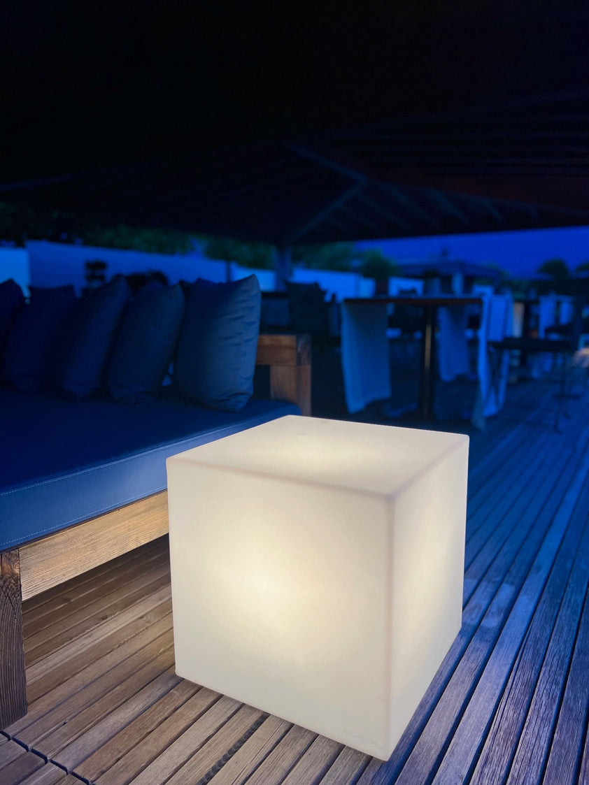 Solar Cube warmweiß 40cm | lichterketten-online.de